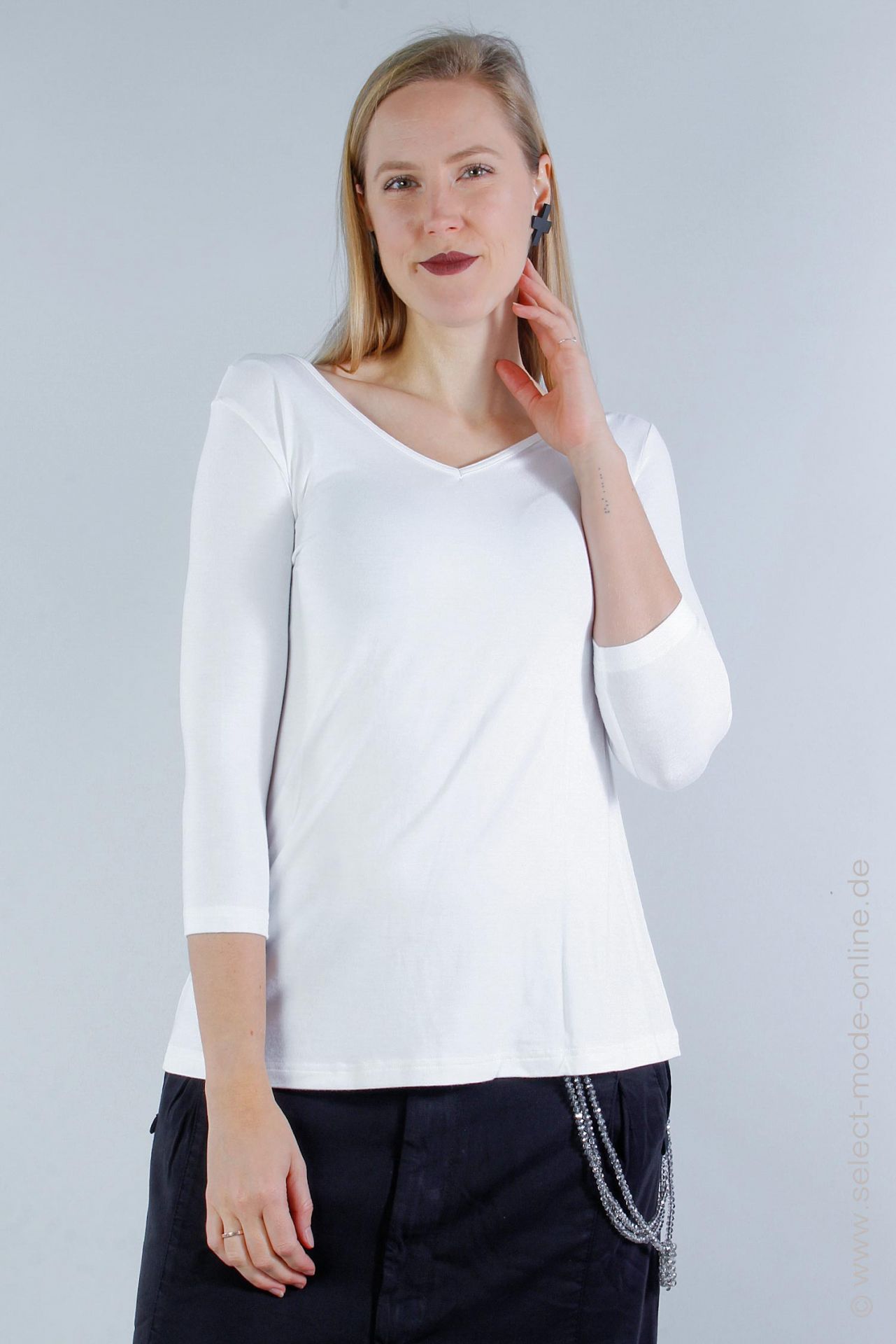 By Basics Online Shop - Winter 2024