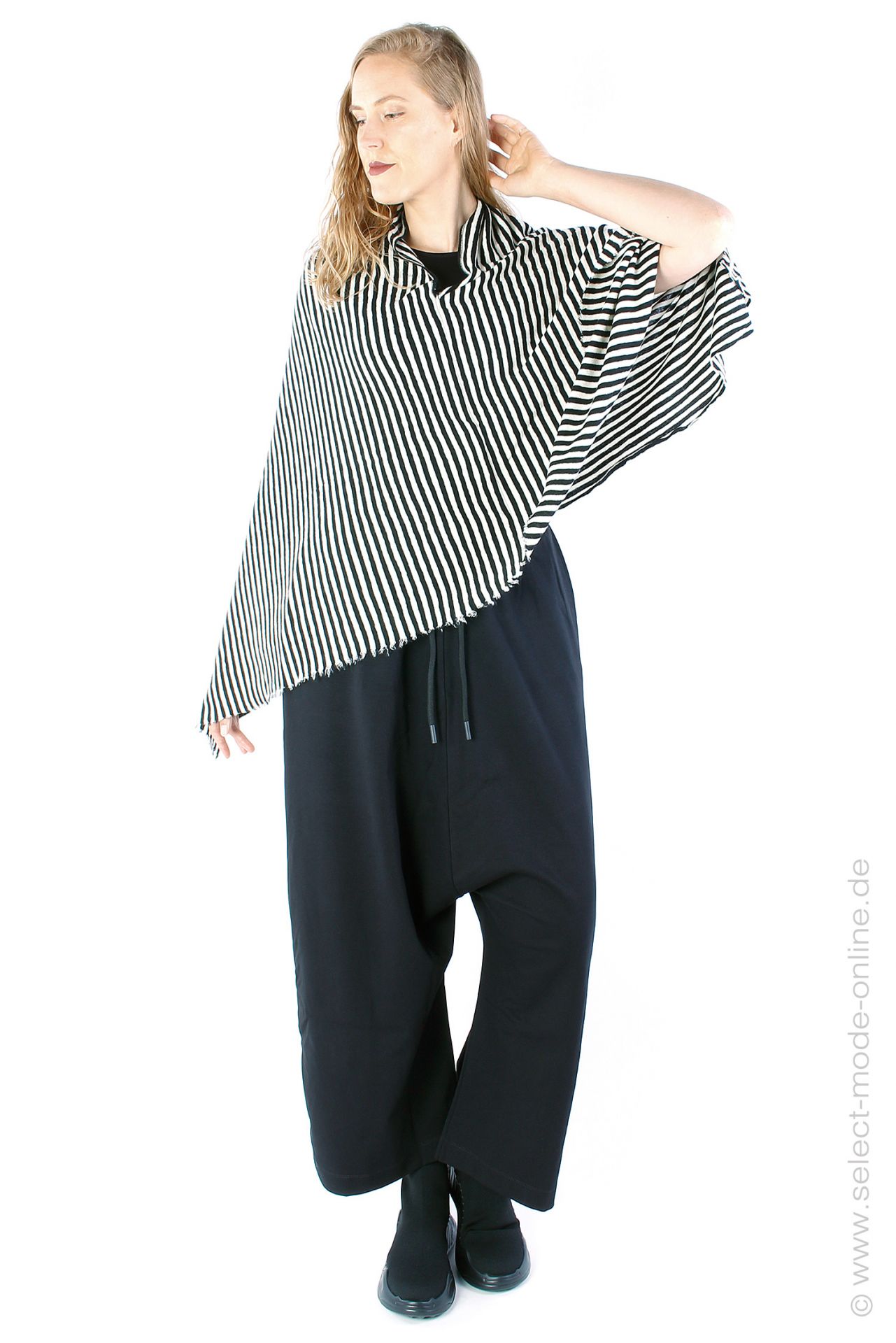 By Basics Online Shop - Winter 2024