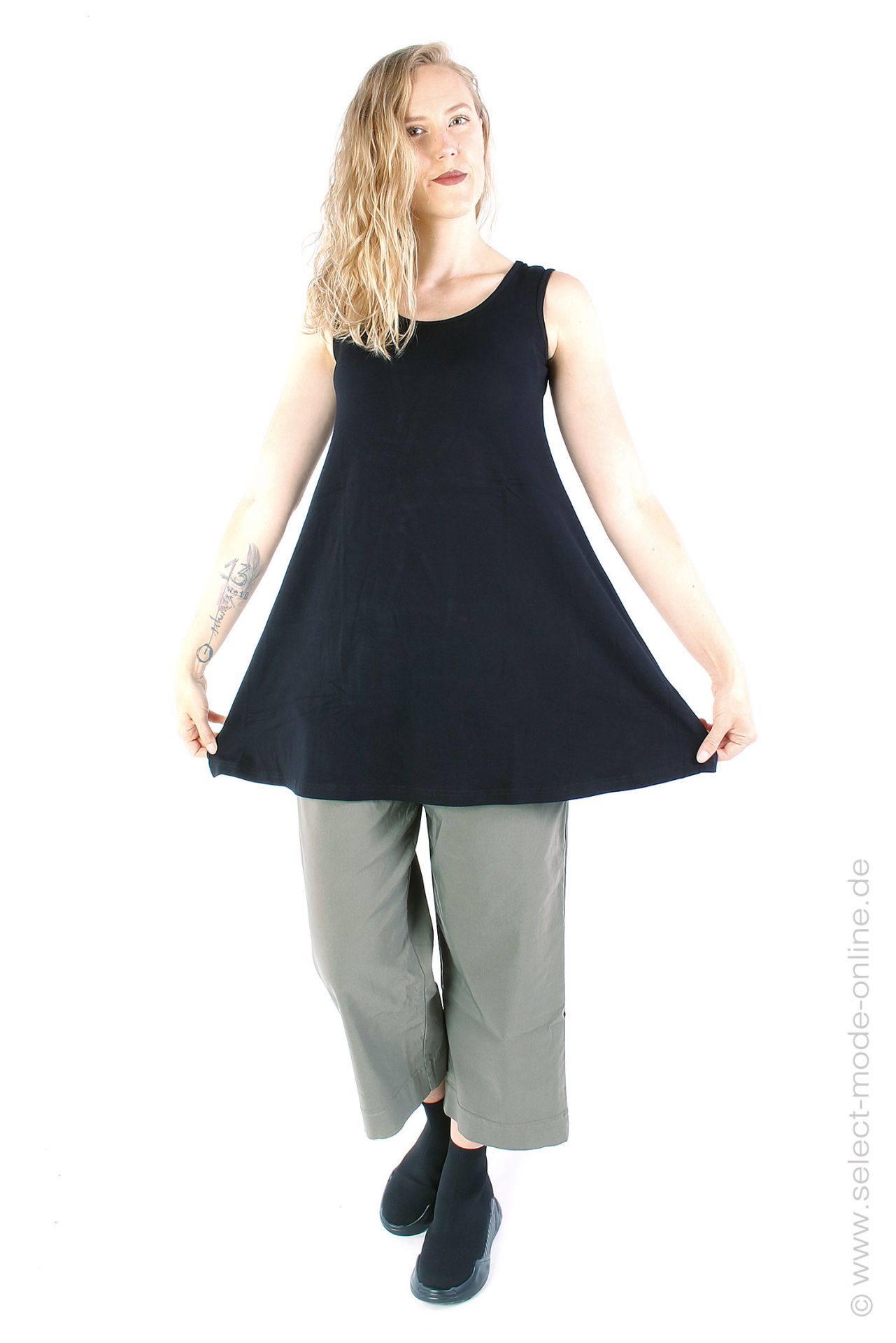 By Basics Online Shop - Winter 2024