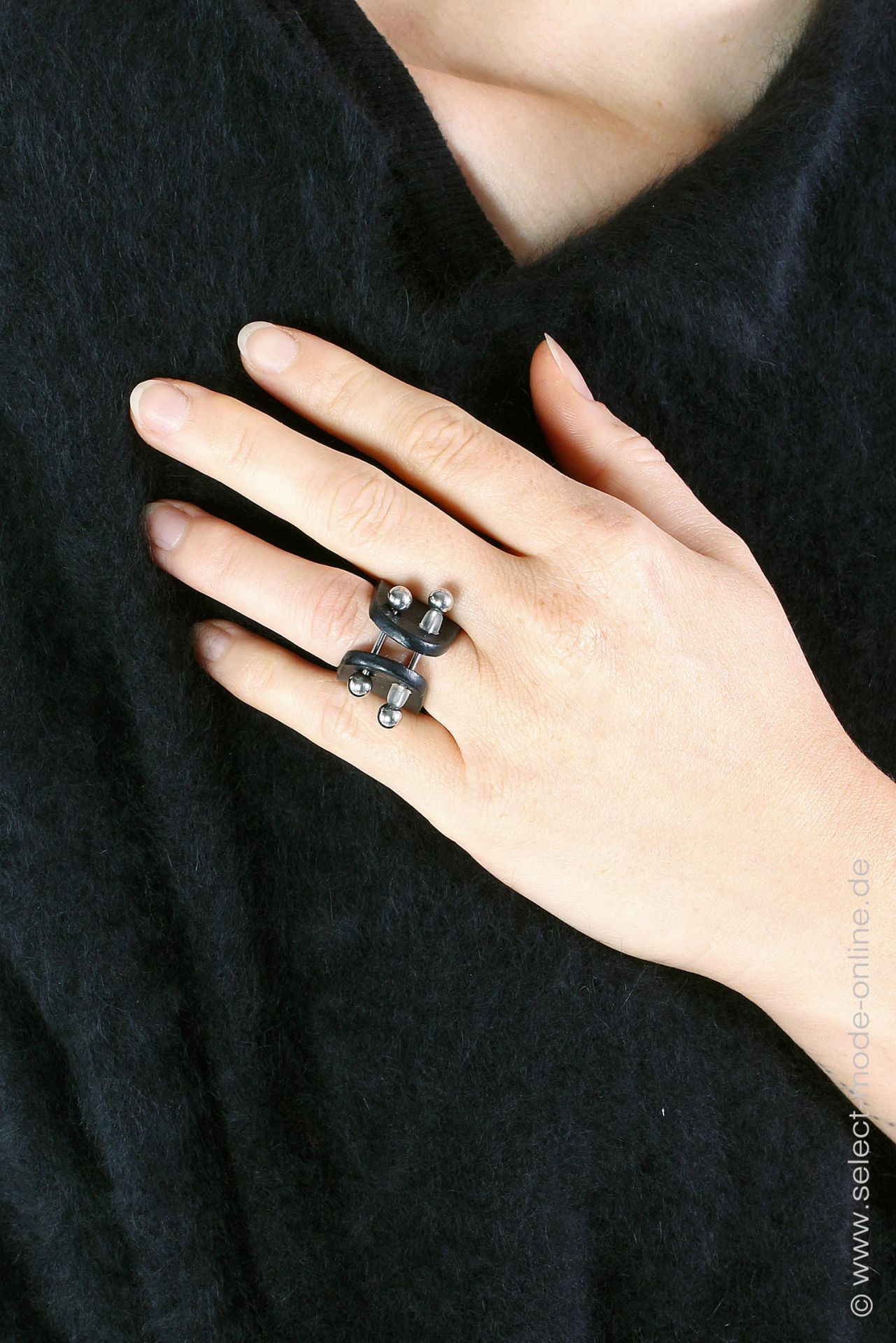Skin Machine Leather ring - ThruSkin2 Piercing Ring - black I SELECT ...