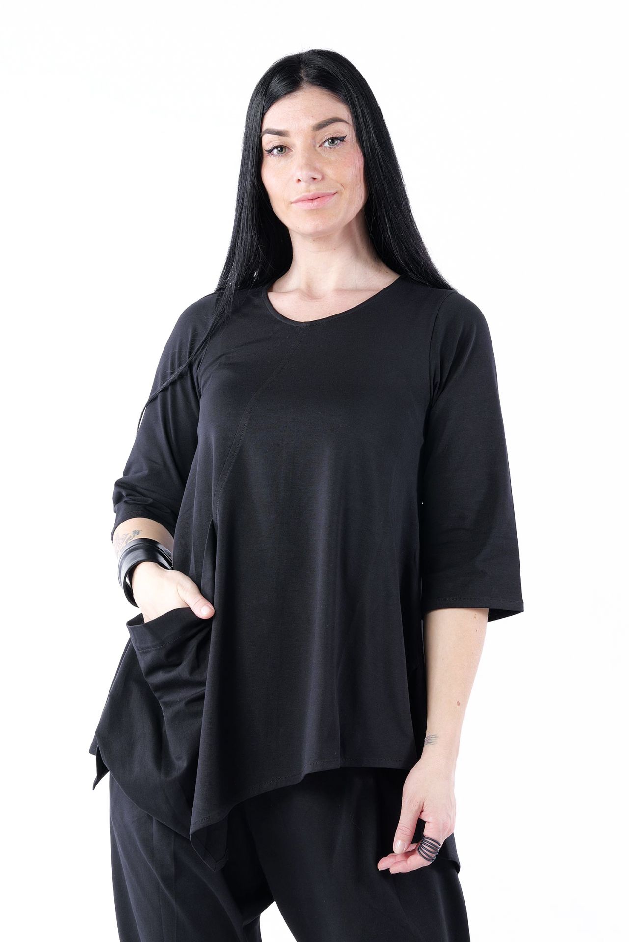 Khei A-Line top - Black - 26.1-KHJ118